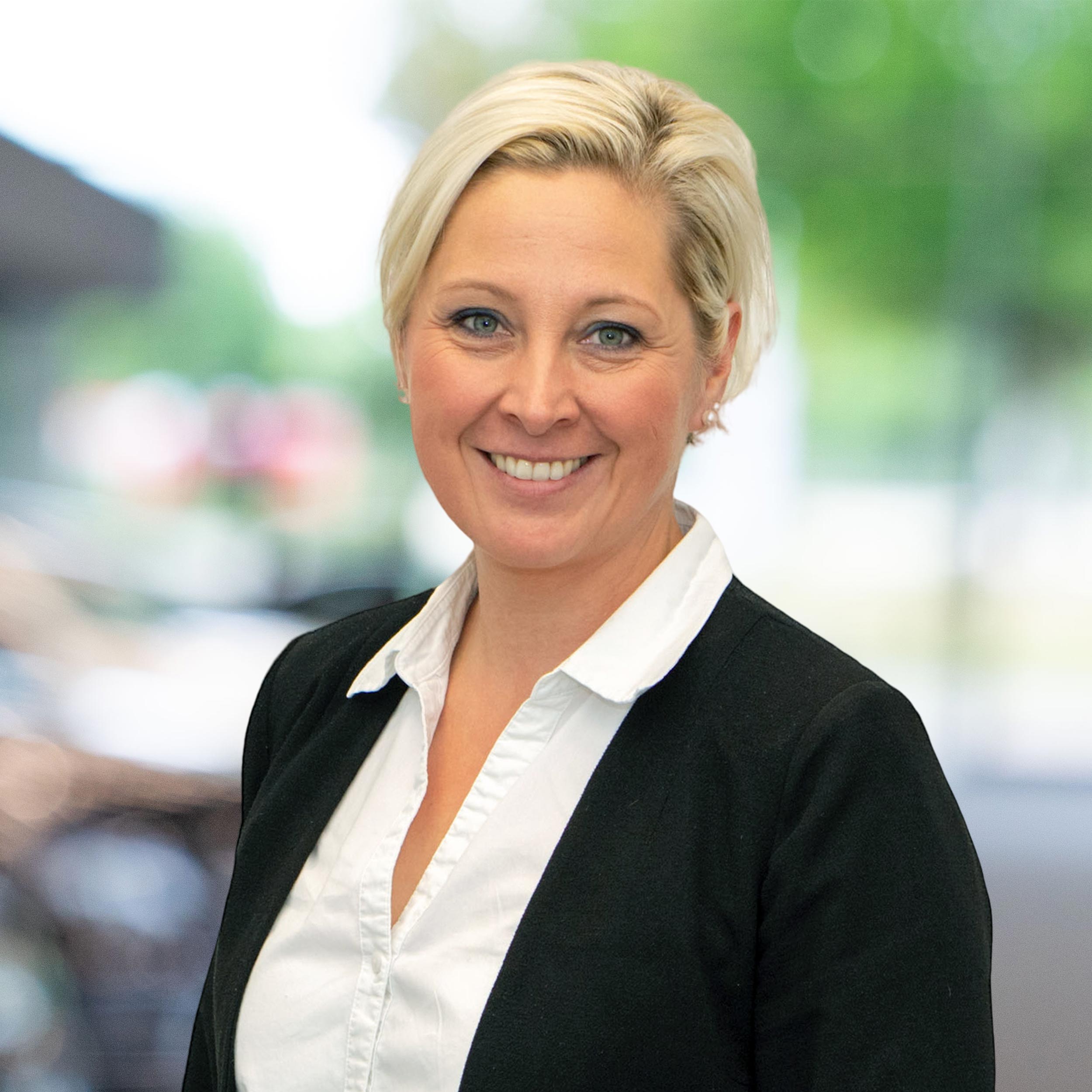 Autohaus FELIX KLOZ Stuttgart | Mercedes-Benz | AMG | smart